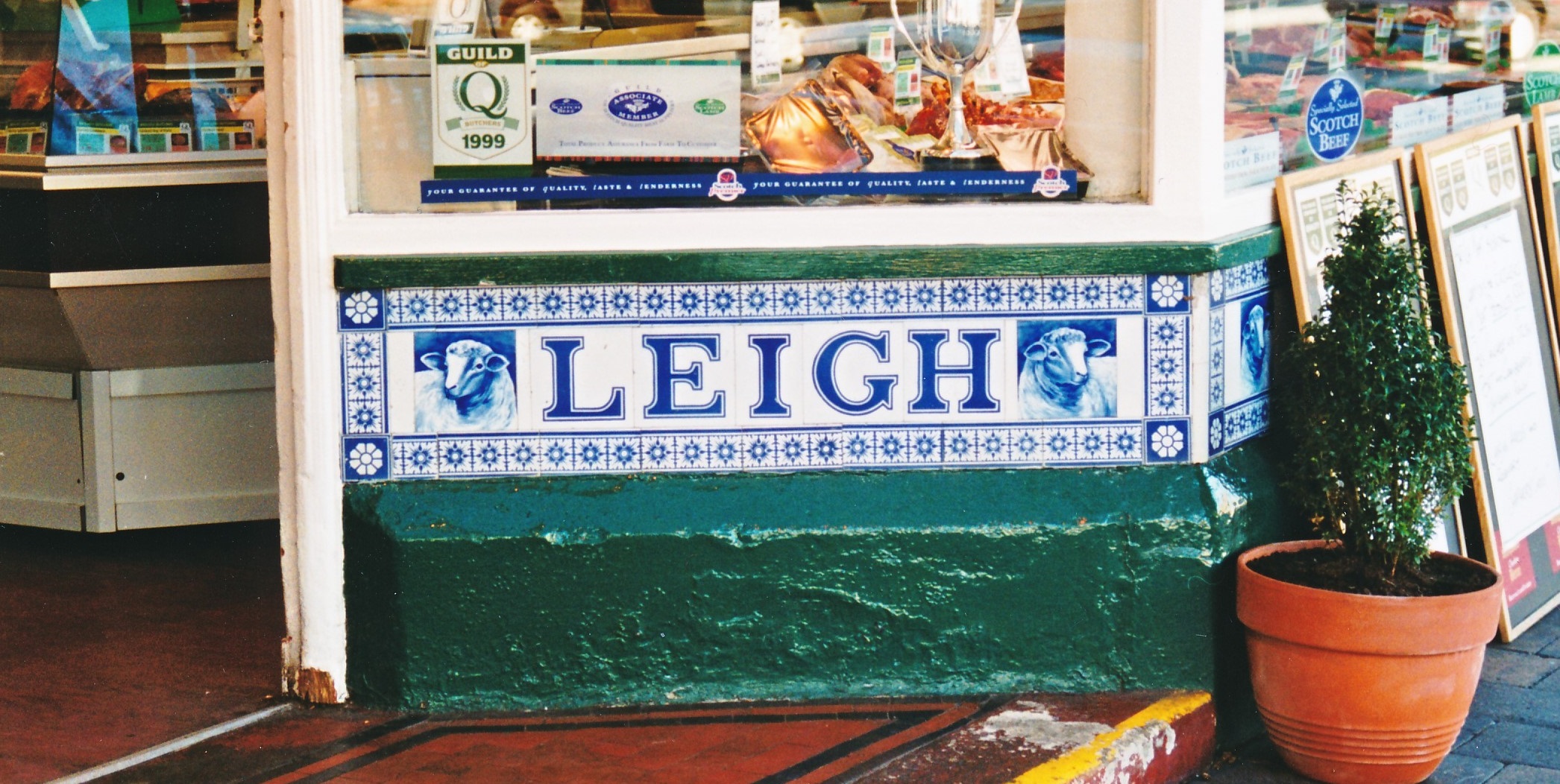 A Spotter’s Guide to Historic Butchers’ Shops | Building Our Past