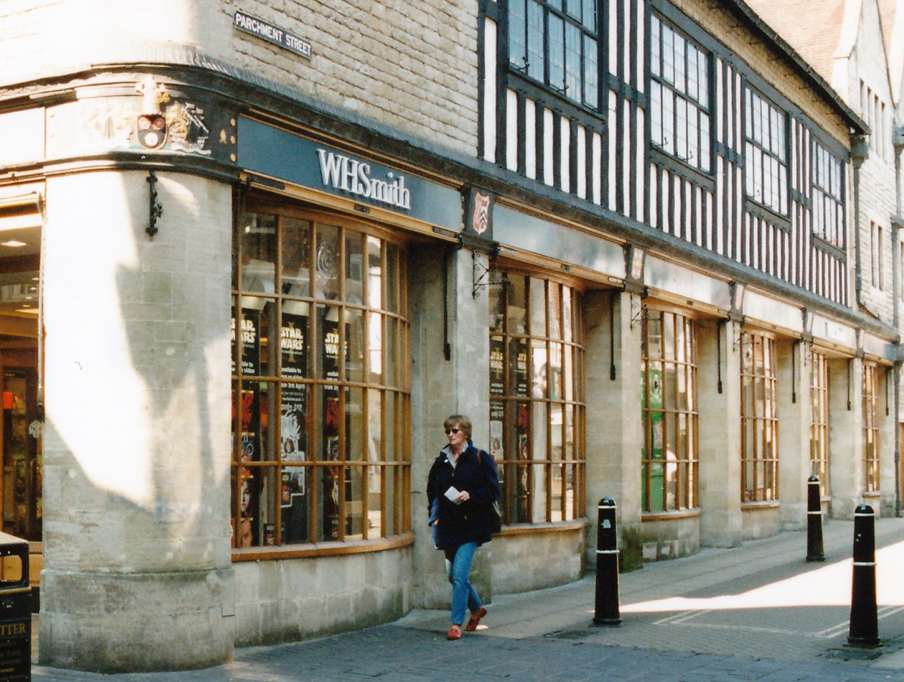 A Spotter’s Guide to W. H. Smith’s | Building Our Past