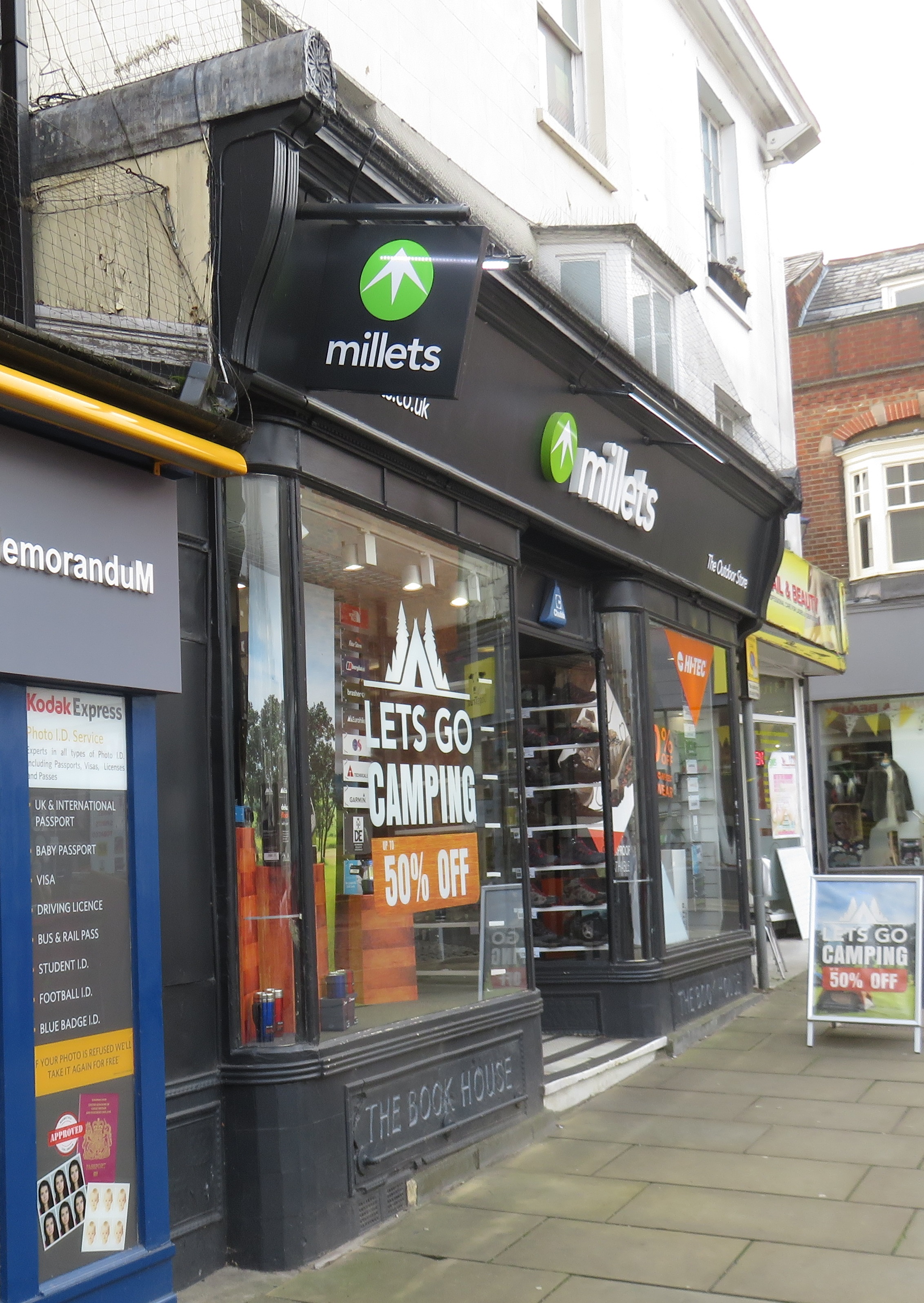 Spotting Historic Shopfronts: Hitchin | Building Our Past